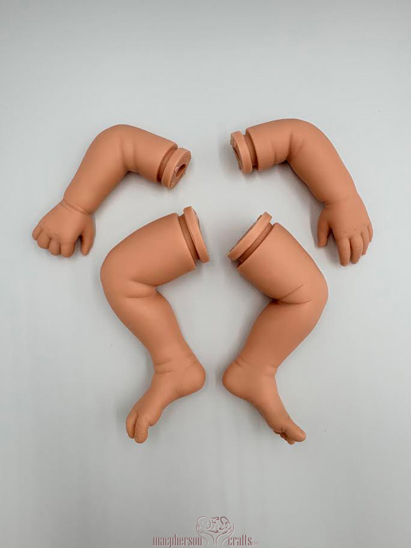 Little Eifje by Elly Knoops ~ HEAD ONLY