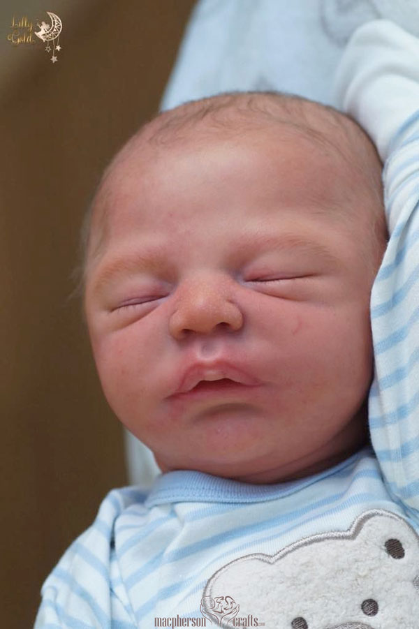 Aerith Cuddle Head by Kristie Sohn- Carwithen