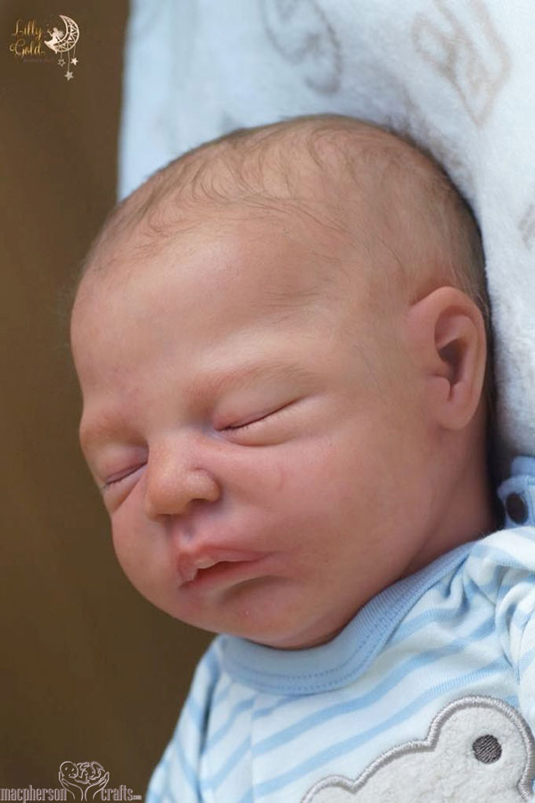 Aerith Cuddle Head by Kristie Sohn- Carwithen