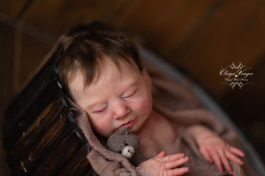 Alari by Jayk Kearns