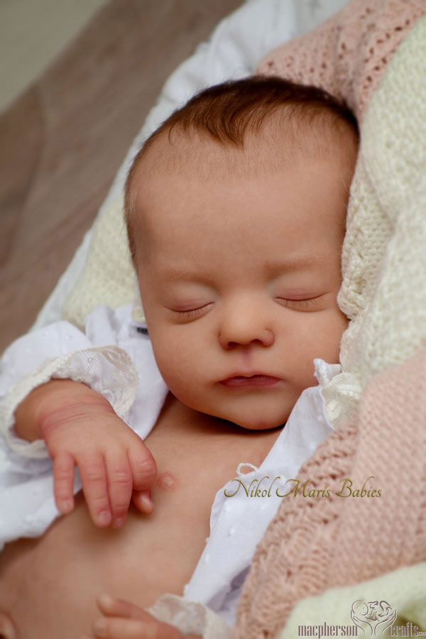 Alessia By Gudrun Legler