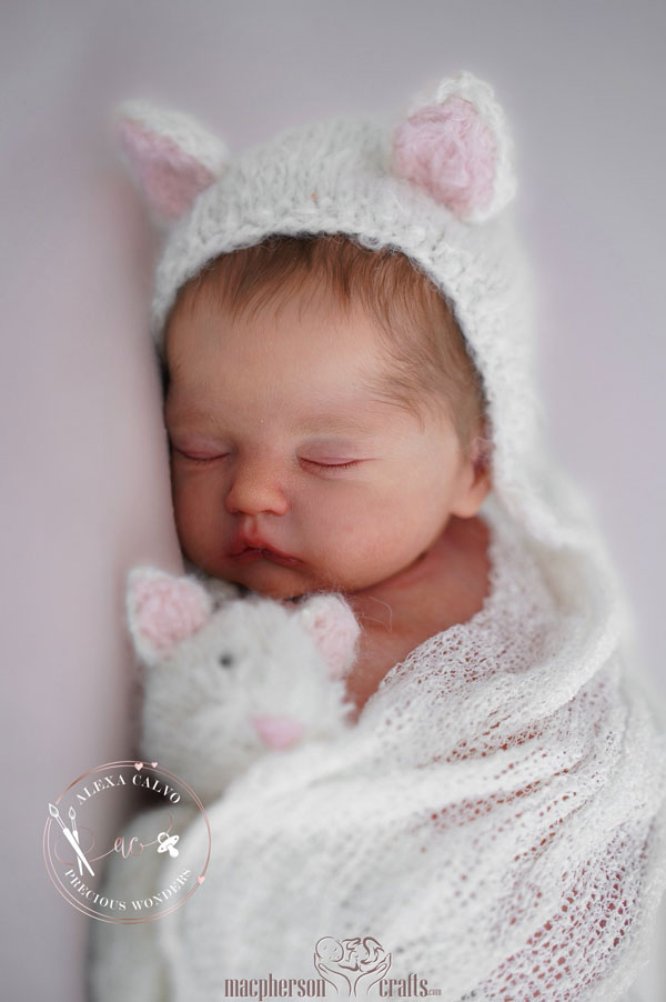 Alice by Mayra Garza