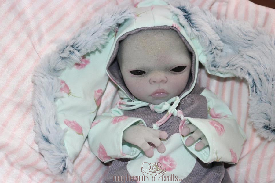 Imani Alien baby by Noemi Noe Roarks