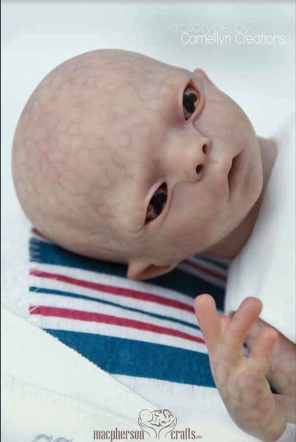 Imani Alien baby by Noemi Noe Roarks