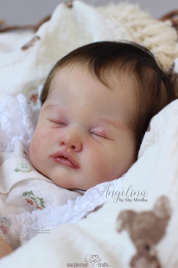 Angelina by Shi Mrofka