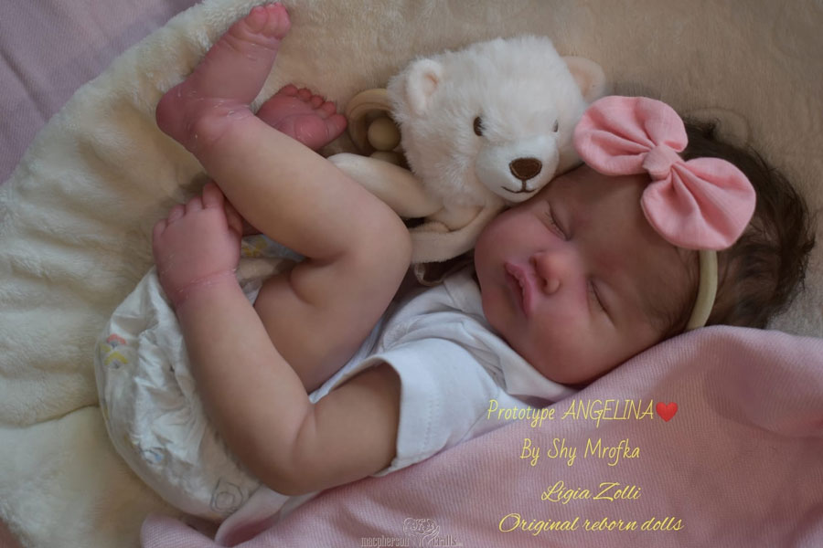 Angelina by Shi Mrofka