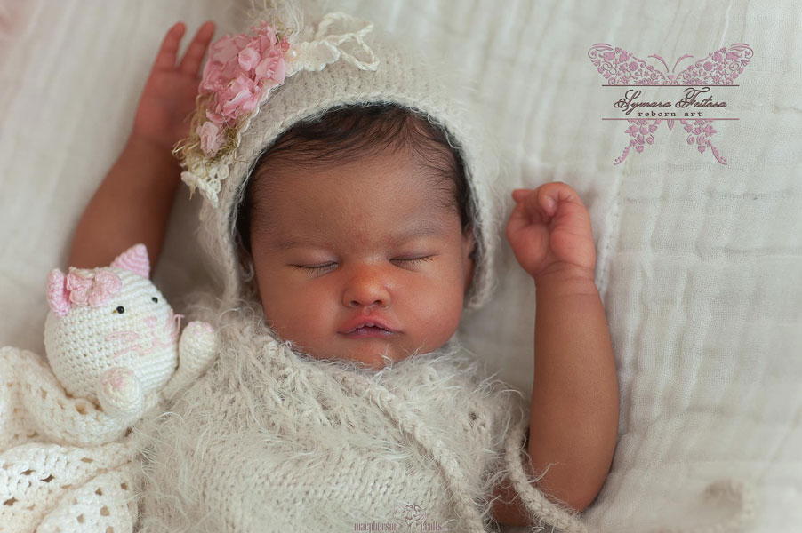 Angelina by Shi Mrofka