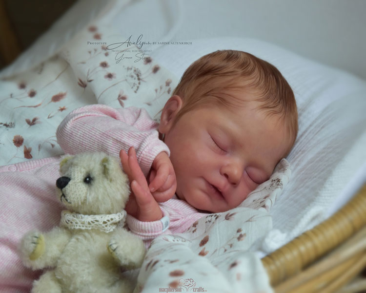 Avalynn by Sabine Altenkirch