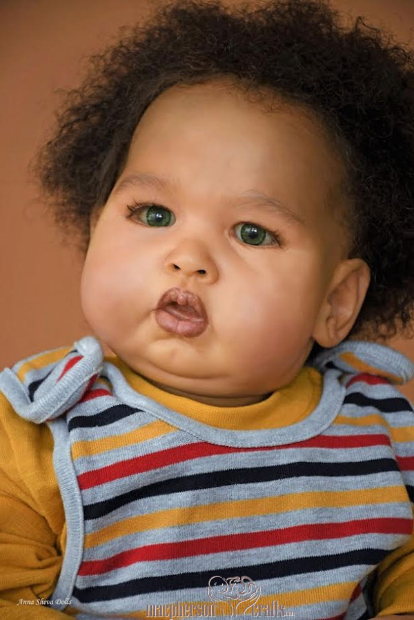 Blue Sparrow by Doris Moyers Hornbogen