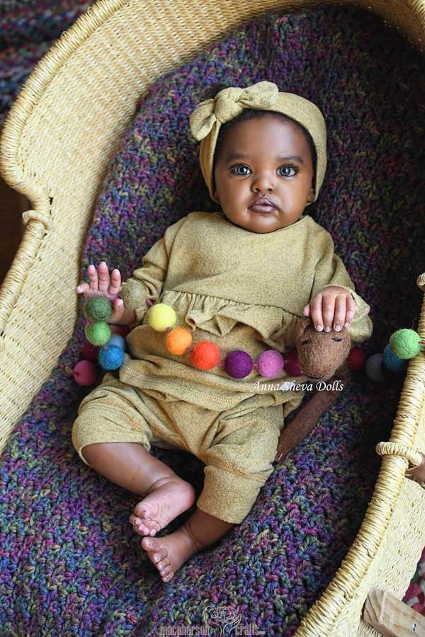 Chantal by Natali Blick