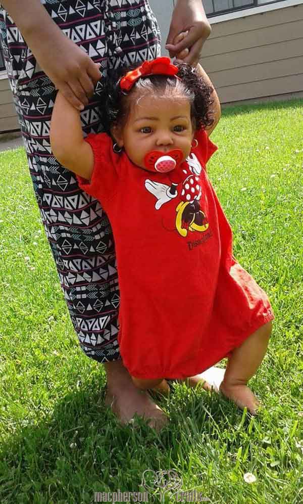 Chloe by Ann Timmerman