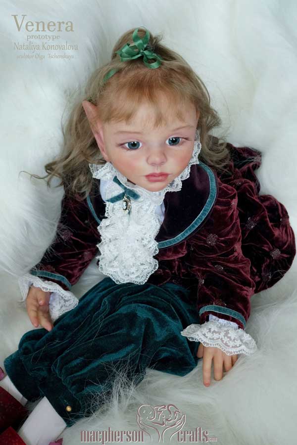 Elf Venera by Olga Tschenskaja