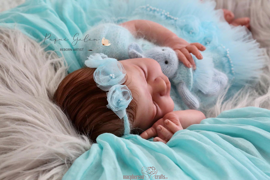 Estela by Teresa de Castro