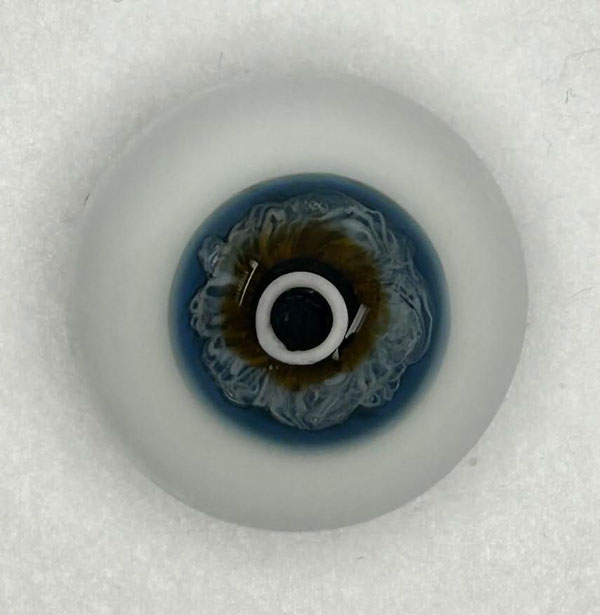 18mm Half Round Real Life Glass Eyes -Light Blue