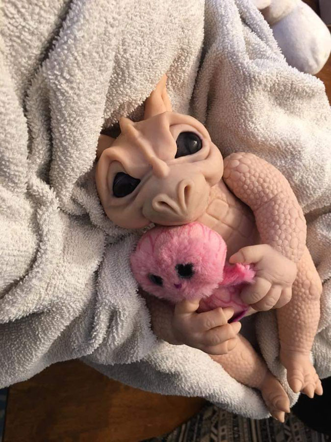 Hugo the Baby Dragon by Sarah Mellman