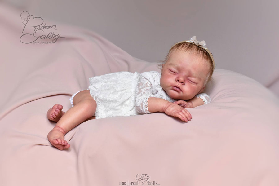 Irys by Joanna Kazmierczak