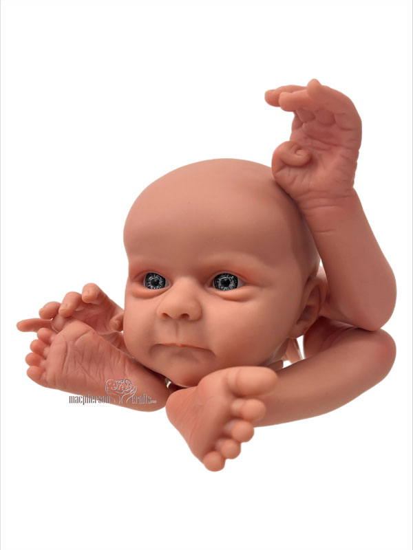 Ayla by Tay Freitas ~ Pre-Painted Dolly Vinyl ~ 1/4 Limb Kit