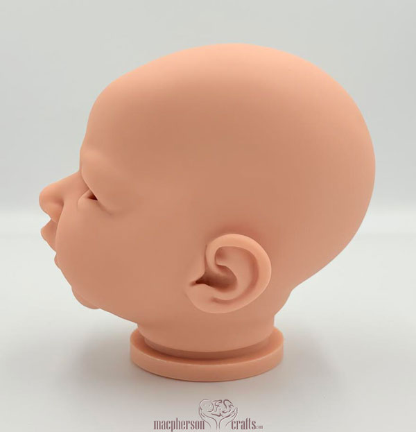 Lara by Linde Scherer ~ HEAD ONLY
