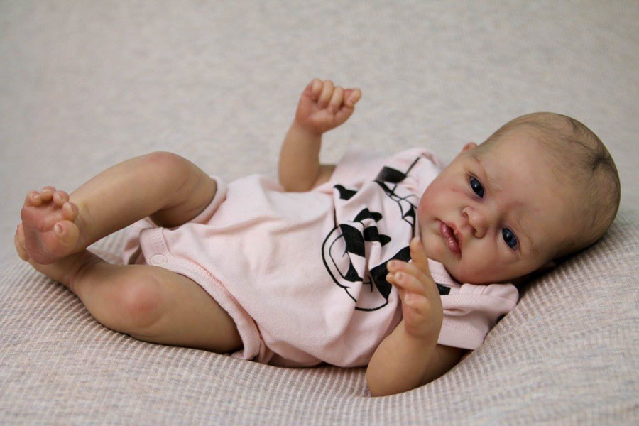 Lilliana by Emily Jameson