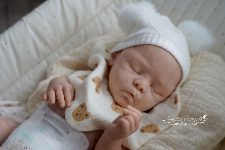 Little Bear by Beatriz Clemente