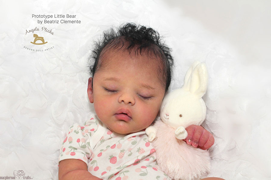 Little Bear by Beatriz Clemente