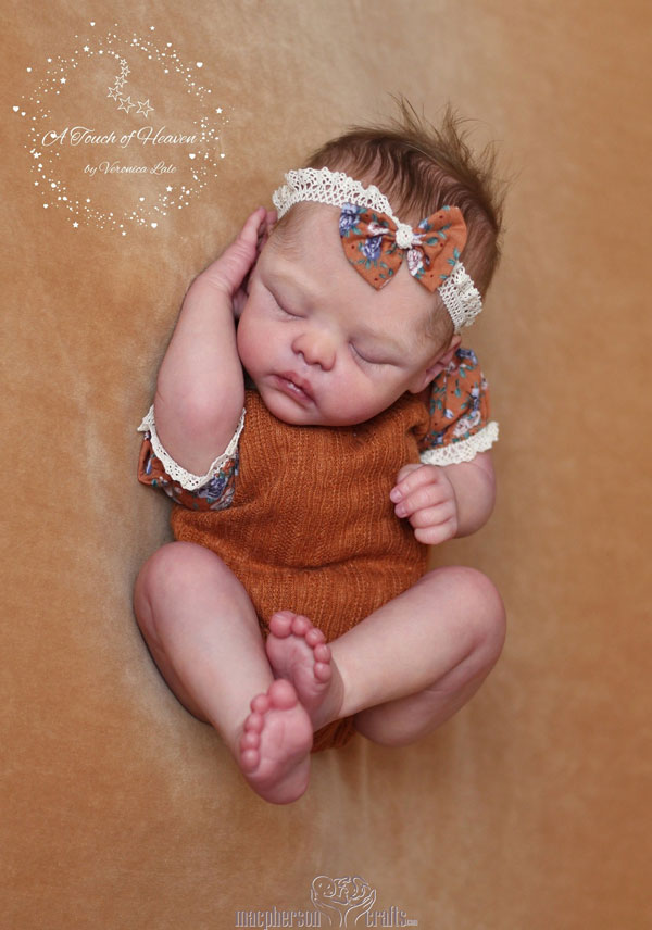 Little Bear by Beatriz Clemente