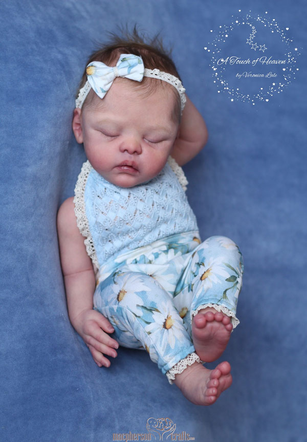 Little Bear by Beatriz Clemente