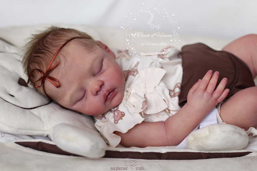 Little Bear by Beatriz Clemente