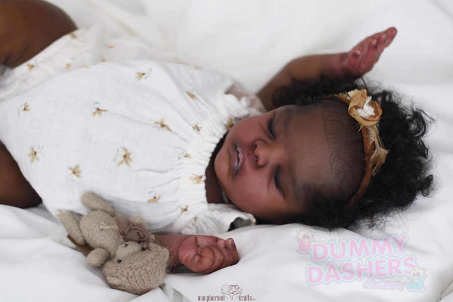 Little Bear by Beatriz Clemente