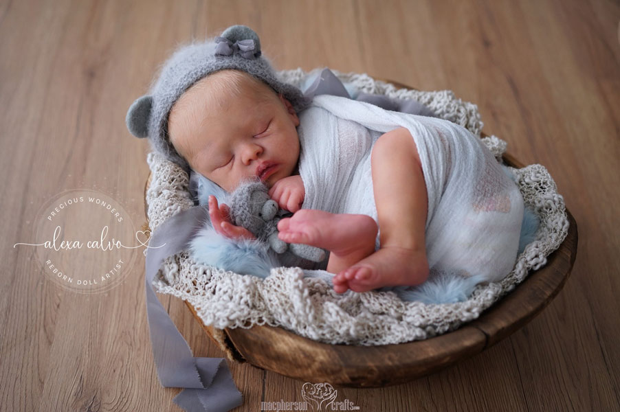 Little Bear by Beatriz Clemente