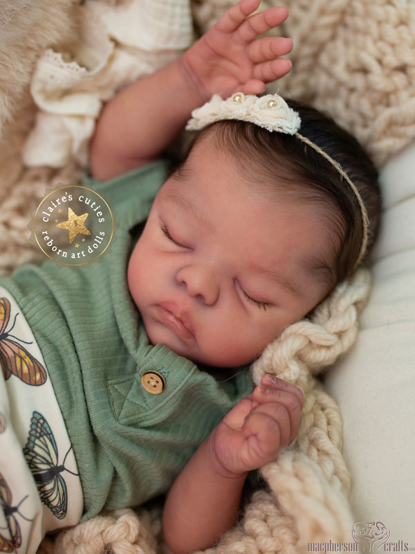 Little Bear by Beatriz Clemente