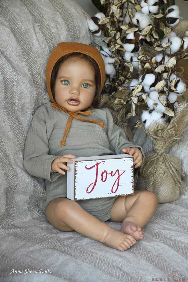 Lottie by Laura Lee Eagles