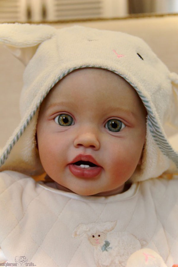 Lottie by Laura Lee Eagles