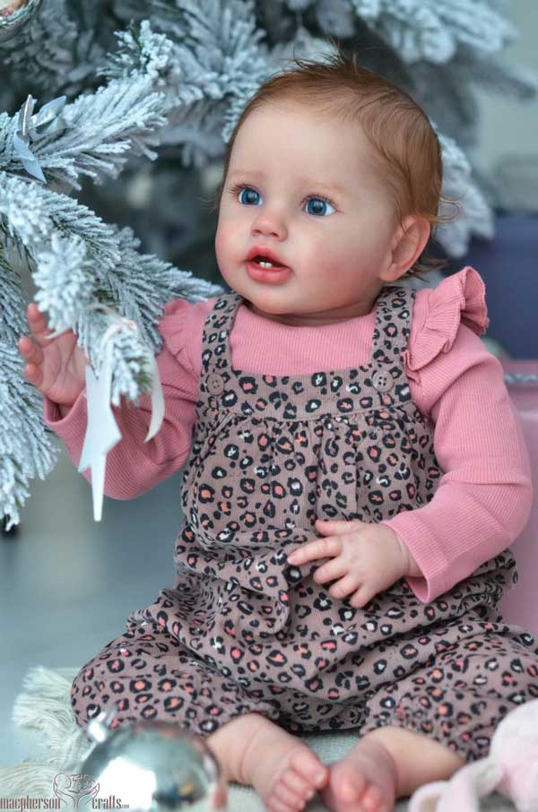 Lottie by Laura Lee Eagles