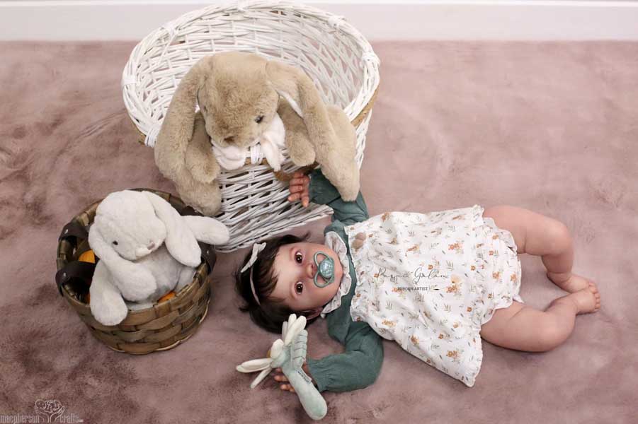 Lottie by Laura Lee Eagles