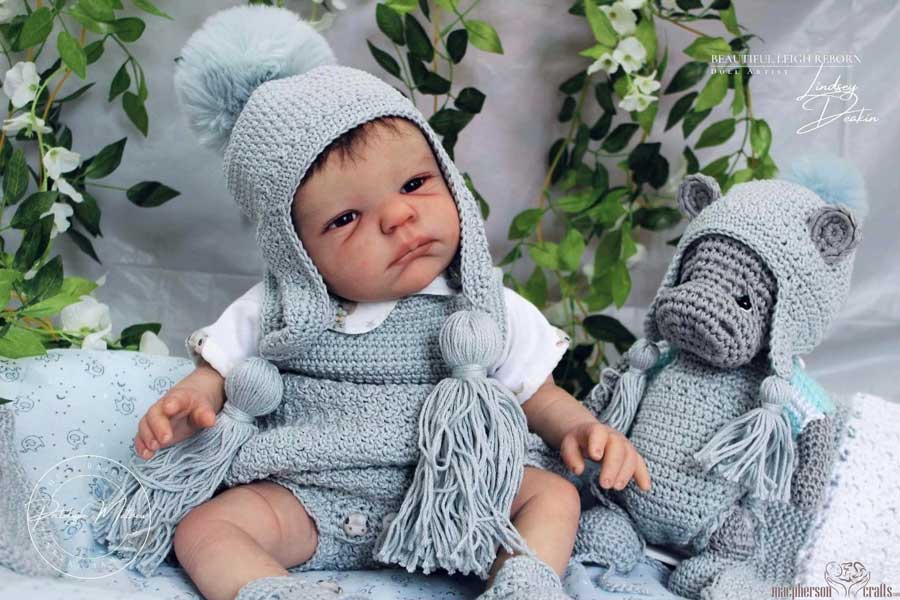 Mathew by Hugo and Tinneke Janssens