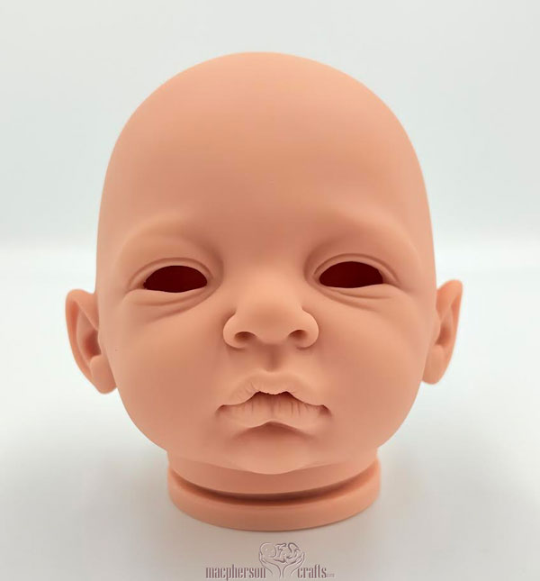 Max by Linde Scherer ~ HEAD ONLY