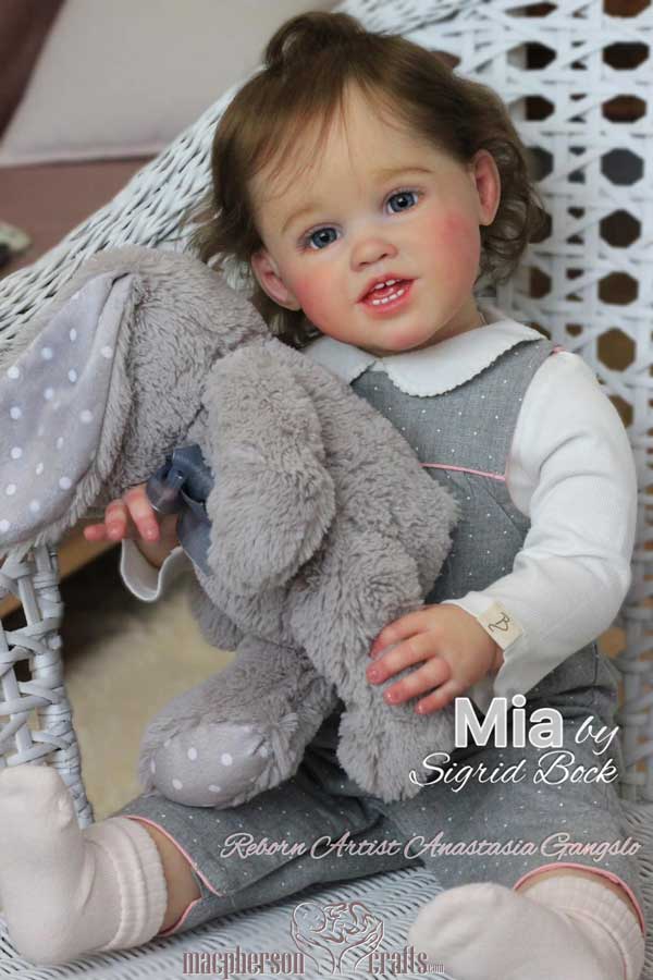 Mia by Sigrid Bock