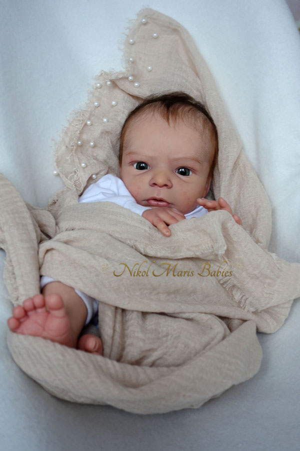 Niclas by Gudrun Legler