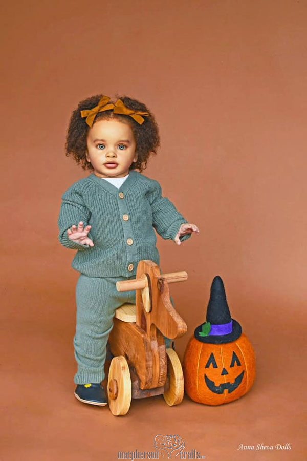 Pippa by Natali Blick