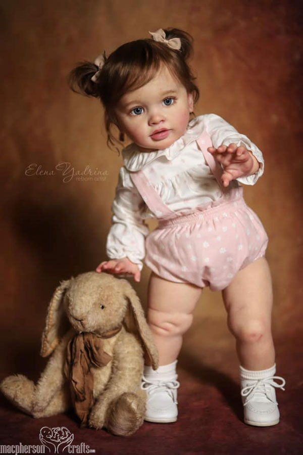 Pippa by Natali Blick