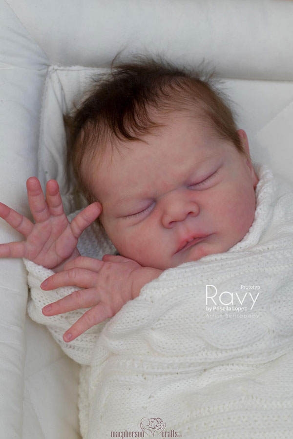 Ravy by Priscila Lopez