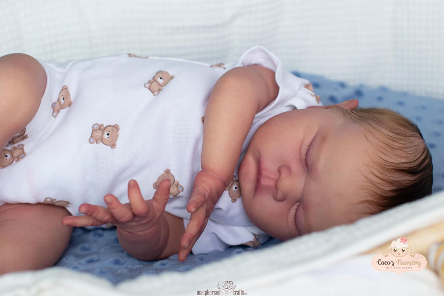 Ravy by Priscila Lopez