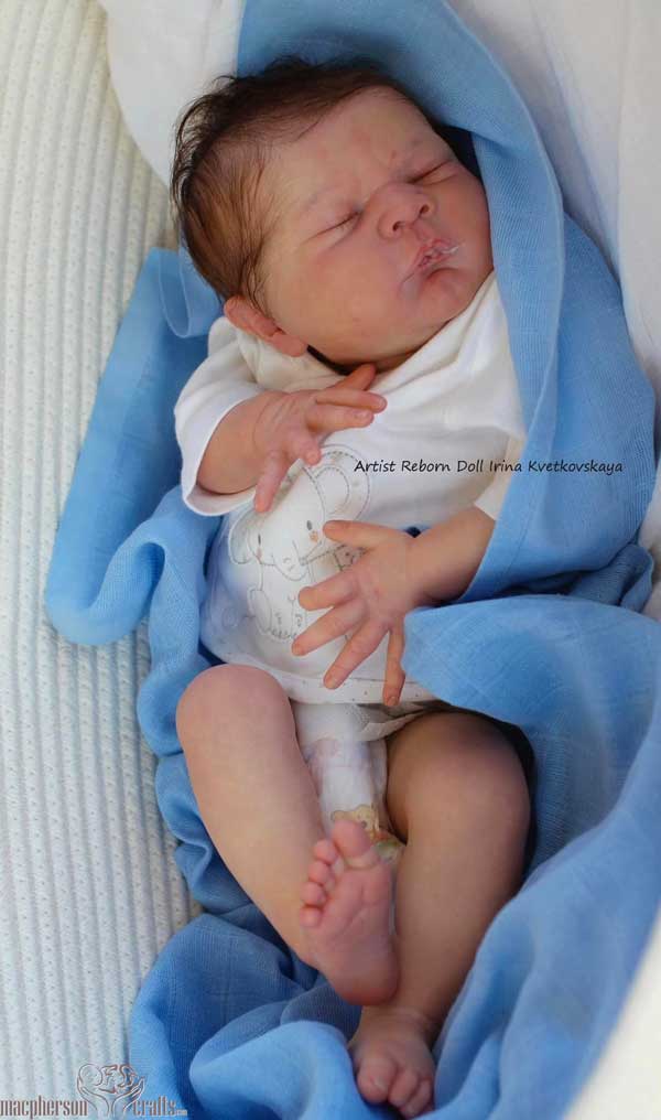 Ravy by Priscila Lopez