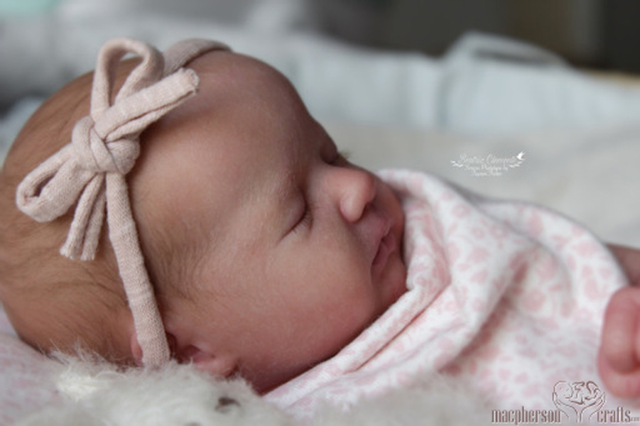 Serena by Tay Freitas