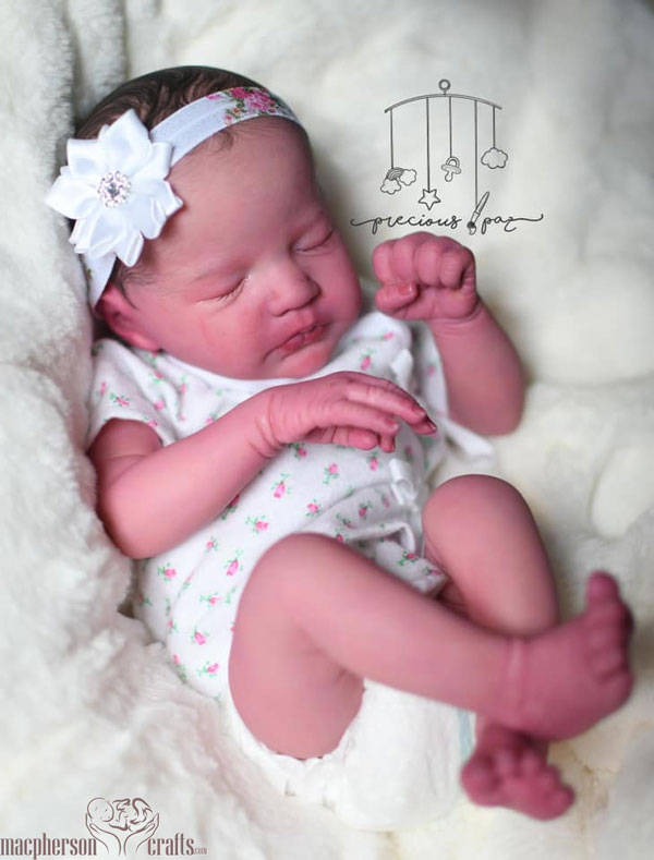 Serena by Tay Freitas