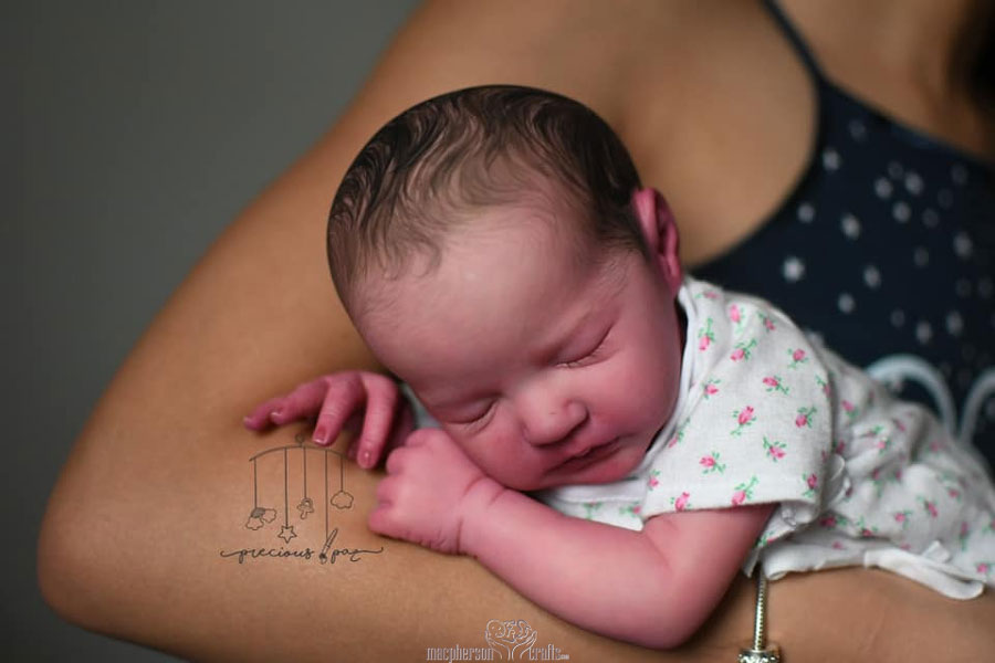 Serena by Tay Freitas