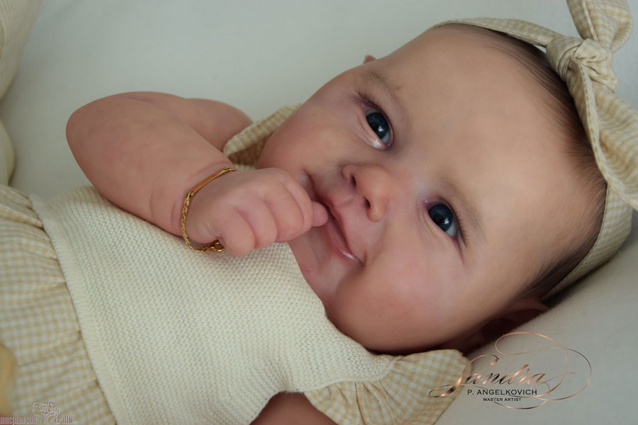 Susie by Cassie Brace