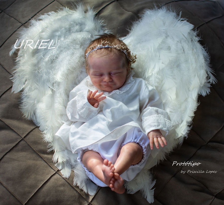 Uriel by Priscilla Lopes