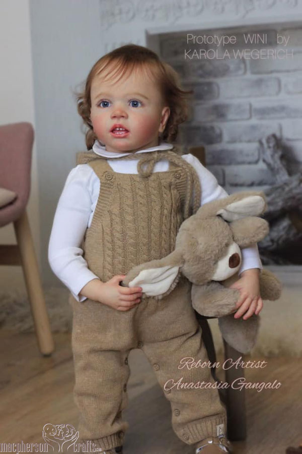 Wini by Karola Wegerich